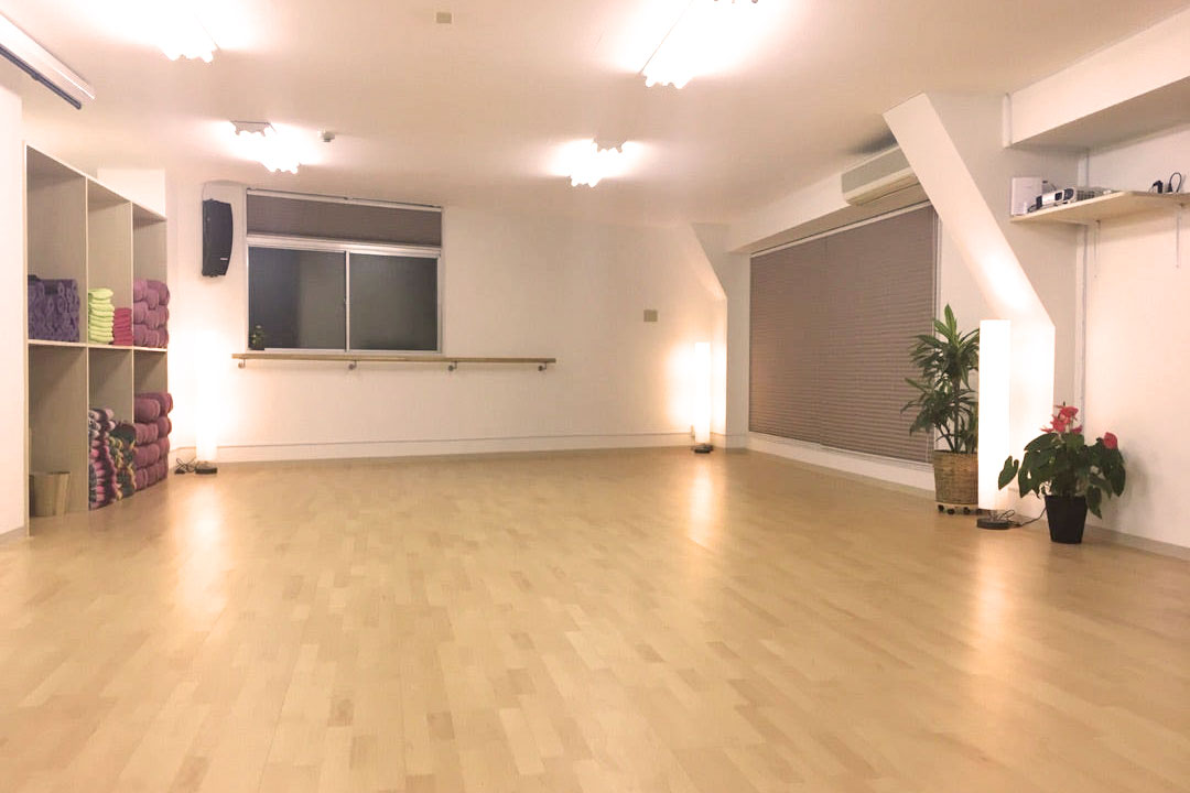 Schedule & Studio - 小岩マートリヨガ